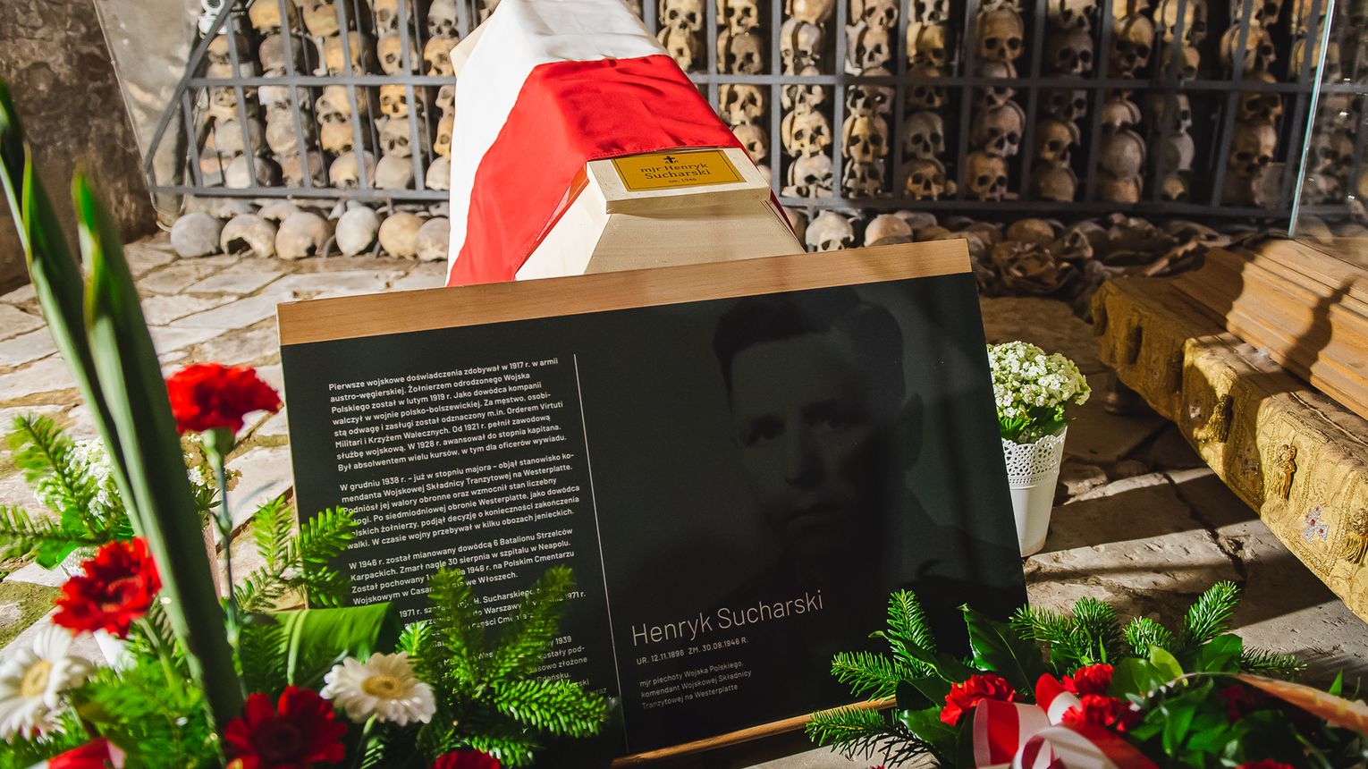 Gdańsk: Prezydent Aleksandra Dulkiewicz złożyła hołd legendarnemu ...