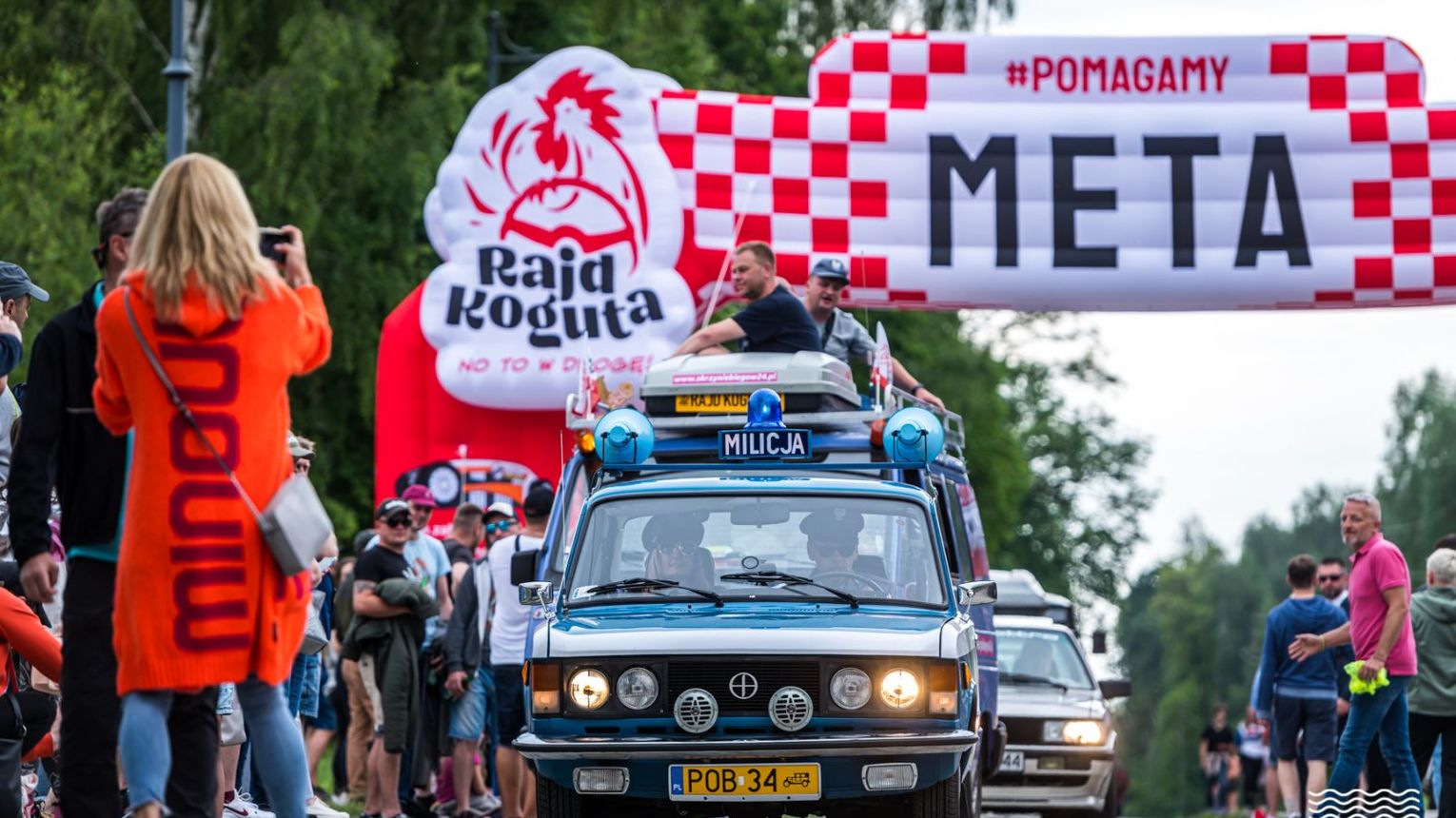 Rajd Koguta, czyli setki zabytkowych pojazdów na drodze do nadmorskiej ...