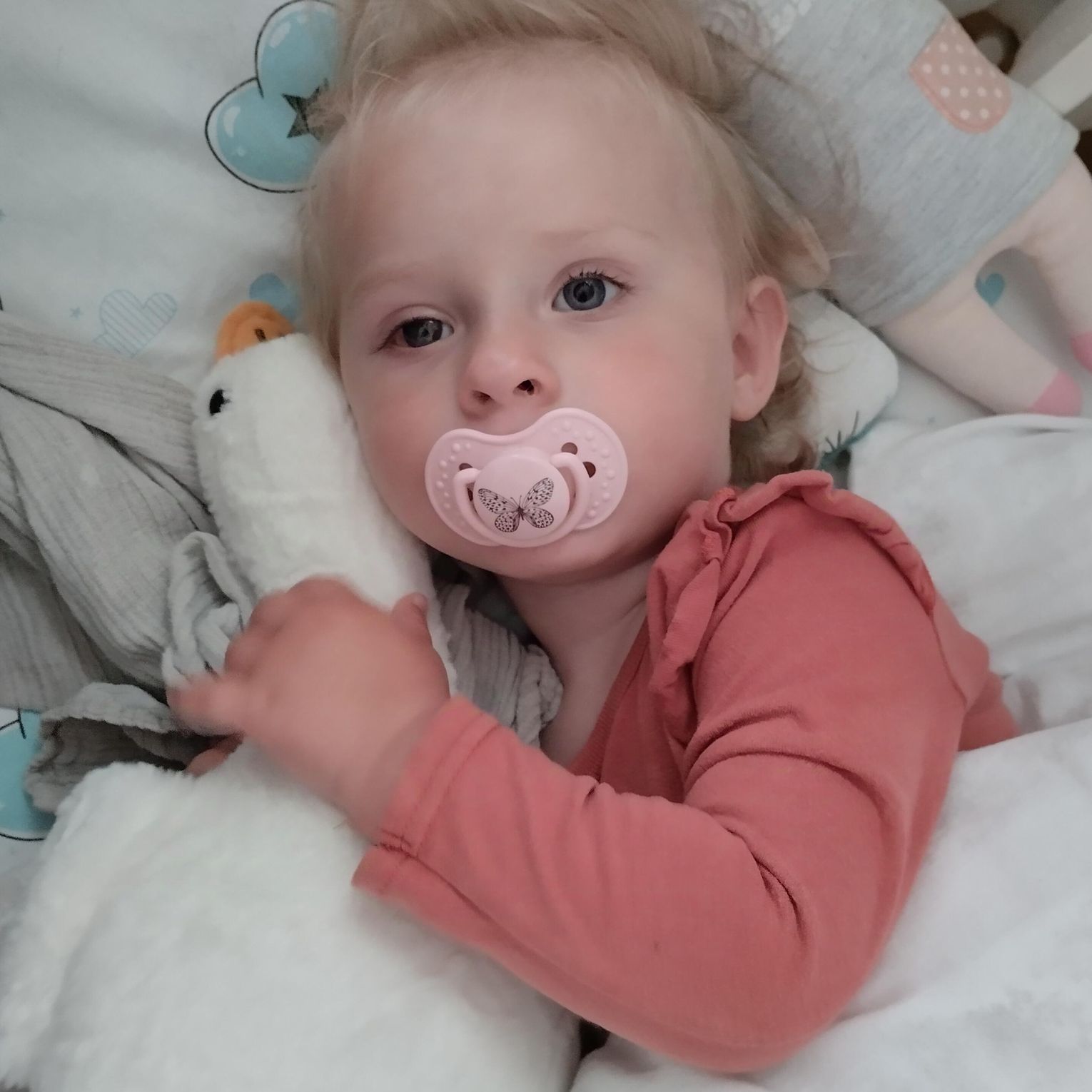 Dwuletnia Lenka Piekarska z Tczewa pilnie potrzebuje operacji oka [ZDJĘCIA]